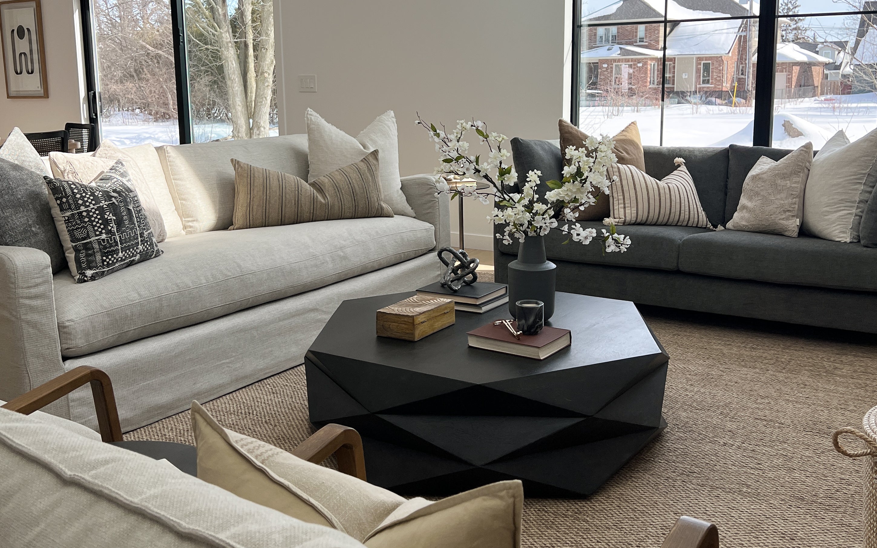 Multifunctional Magic: Furniture and Decor that Serve Multiple Purpose ...