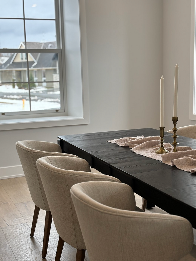 Premium Staging Service - Ottawa Home Stagers - Dala Decor