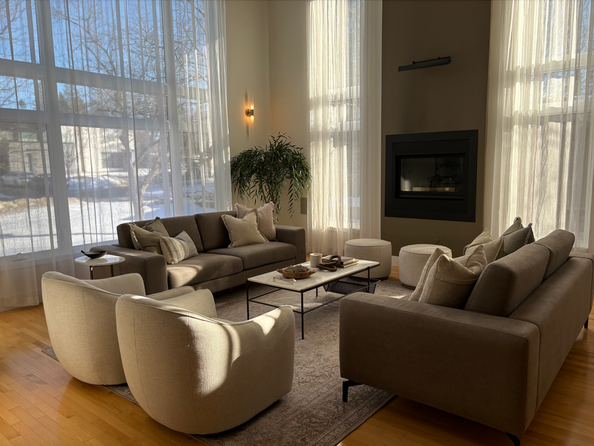 Premium Staging Service - Ottawa Home Stagers - Dala Decor